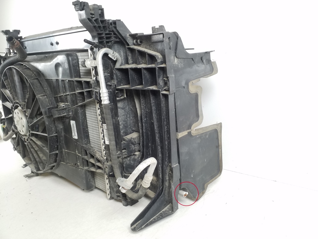 Used RENAULT Kangoo Radiator set and its details