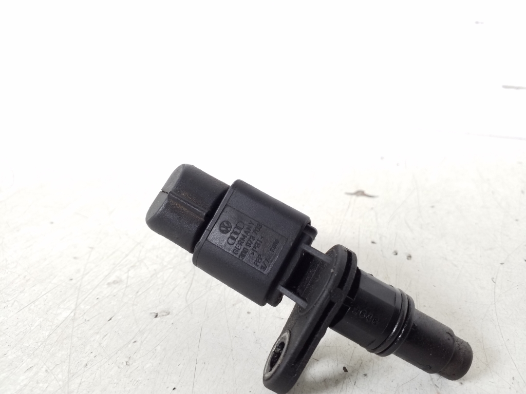 Used Volkswagen Transporter Shaft position sensor 070907601A