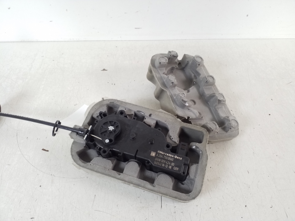 Used Mercedes Benz GLS Trunk lid electric retractor A2047500060