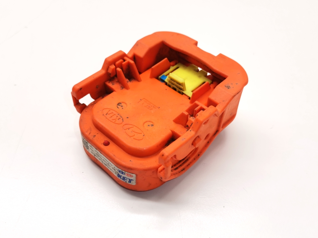 Used Hyundai Kona Battery fuse E4375-86000