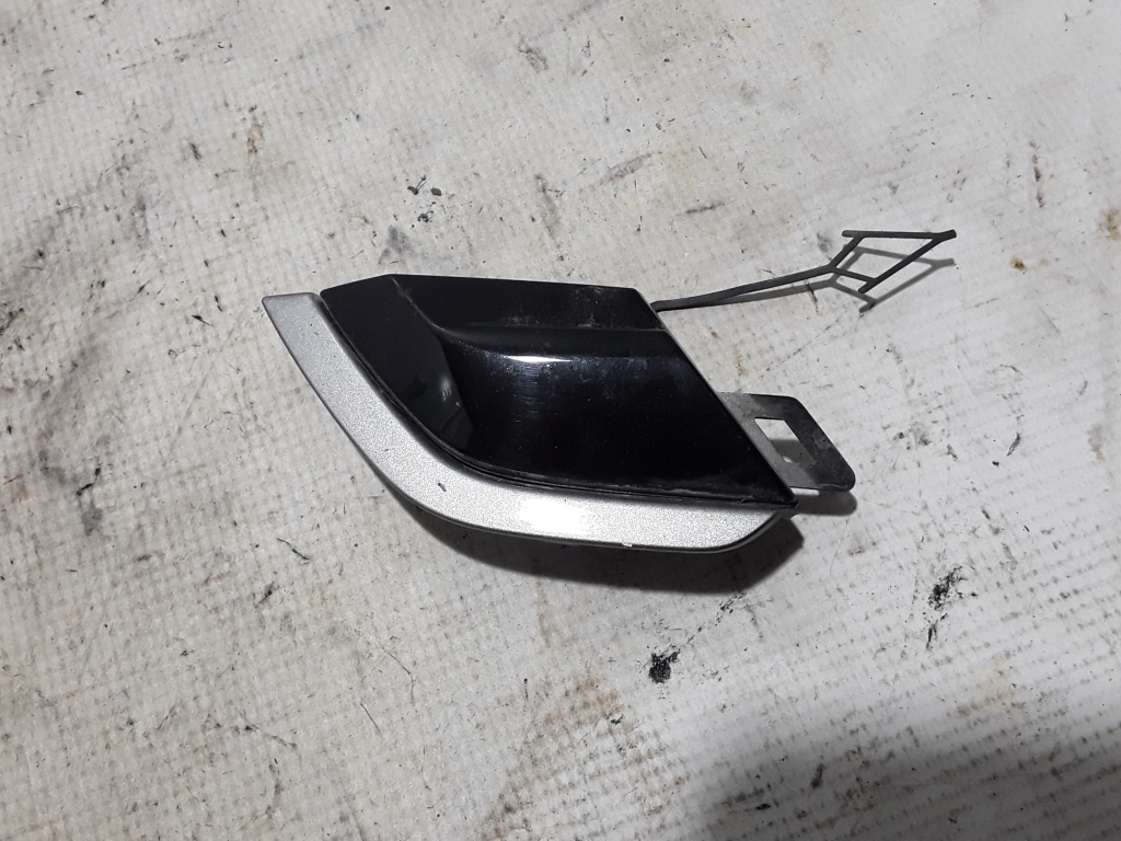 Used Volkswagen Tiguan Front bumper hook cover 5NA807155