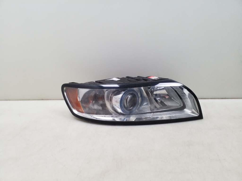 Used VOLVO V50 Headlights 30763038