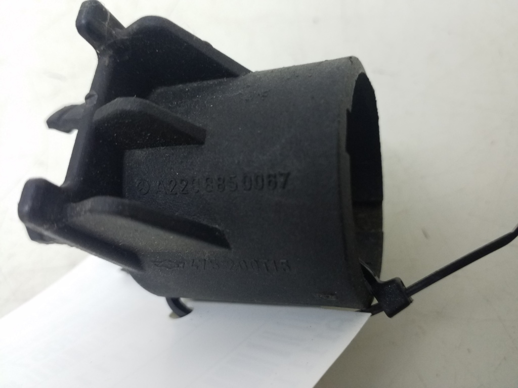 Used Mercedes Benz S-Class Front parking sensor holder A2208850067