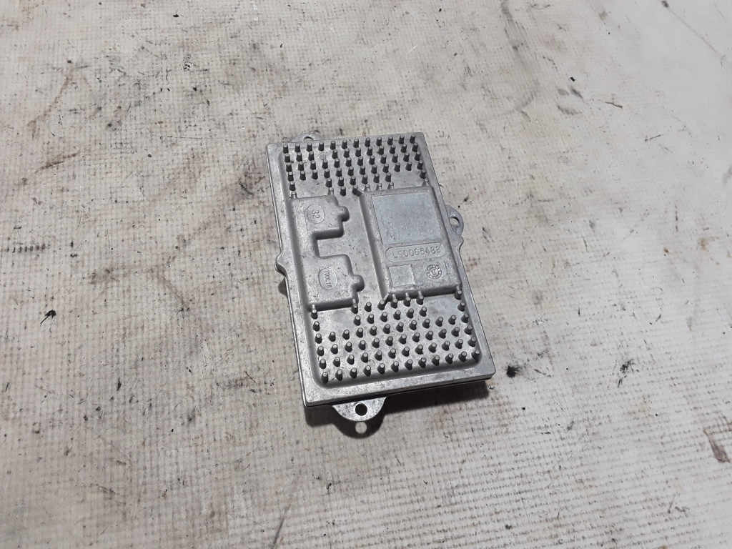 Used VOLVO S90 Control unit for xenon headlights L90005488