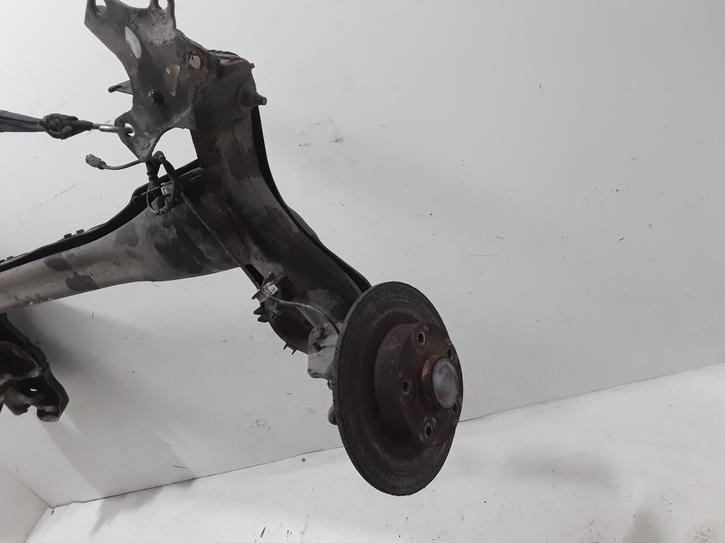 Used RENAULT Scenic Rear axle and its details 555012491R