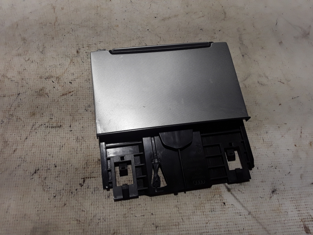 Used AUDI A6 Ashtray front 4G0863273