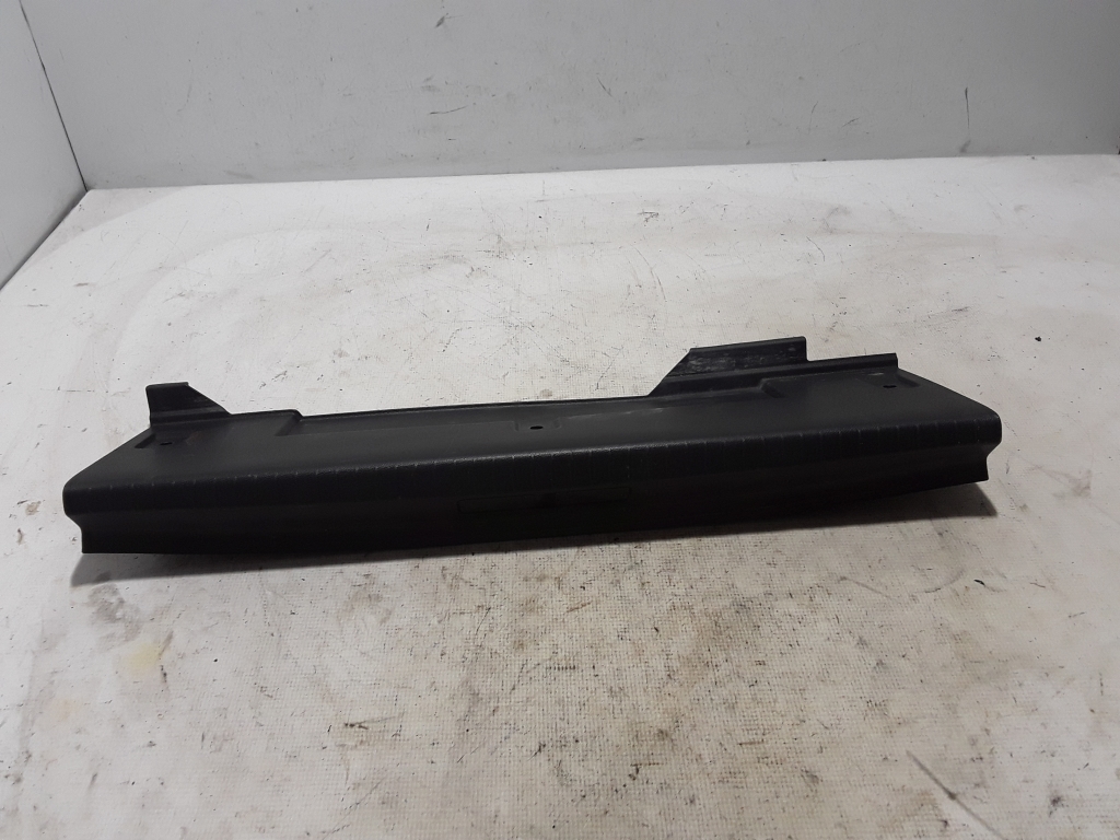 Used Peugeot 208 Rear panel interior trim 9823305980