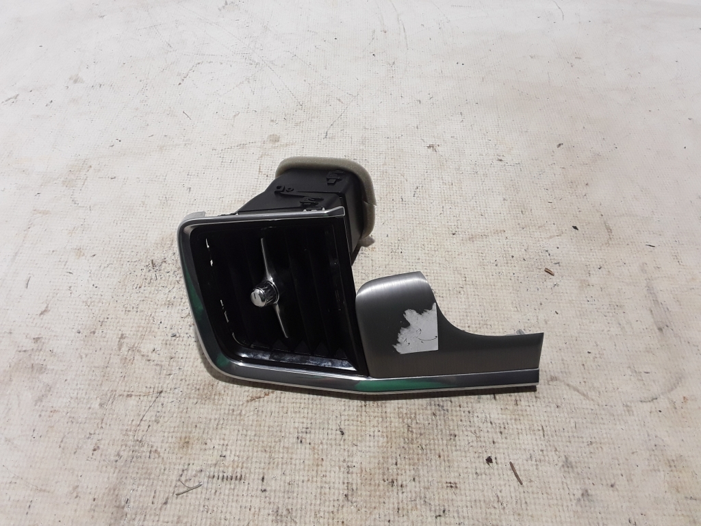 Naudotas VOLVO V90 Salono panelės ventiliacinės grotelės 31651219