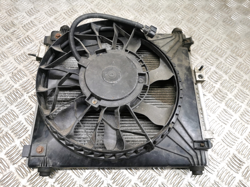 Used Tesla Model S Air conditioner radiator and its parts 6007352-00-E