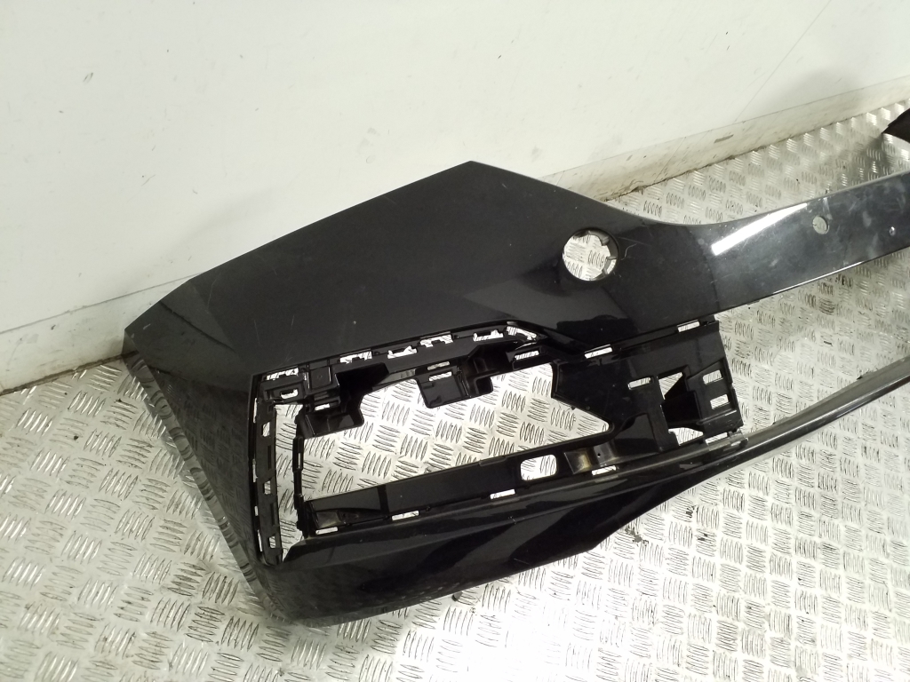 Used Skoda Octavia Front bumper 5E3807221