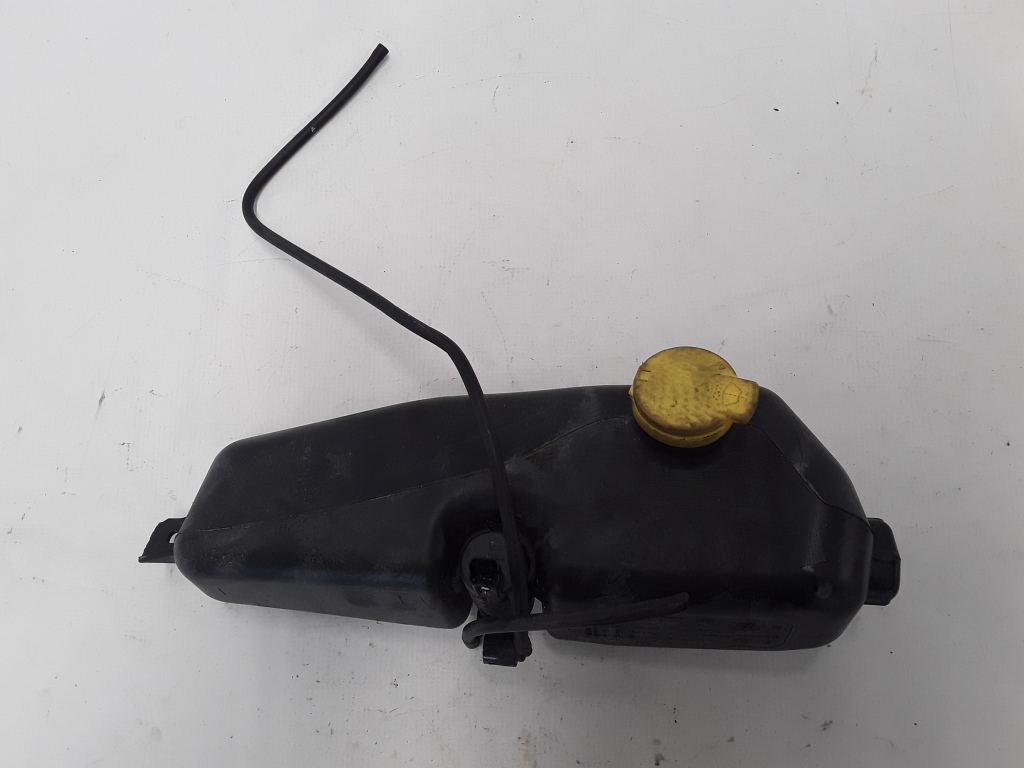 Used Dacia Sandero Windscreen washer tank front 289109345R