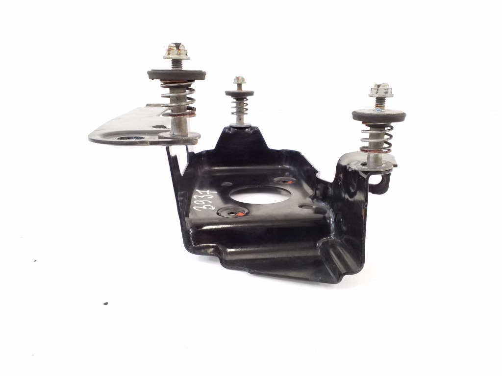 Used Mercedes Benz GL-Class Bracket for chassis compressor A1643210140