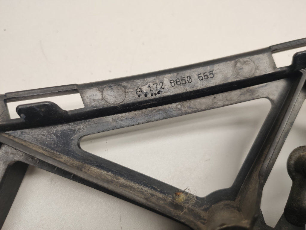 Used Mercedes Benz SLK-Class Rear bumper bracket A1728850665