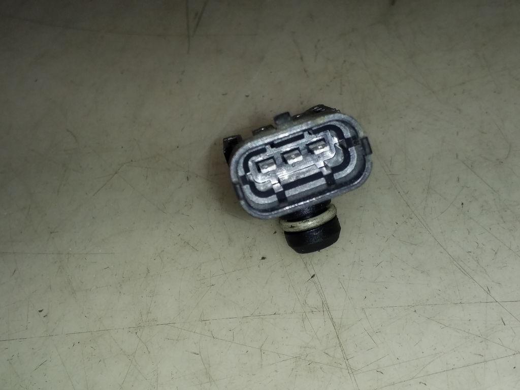 Used RENAULT Megane Air pressure sensor 223653394R