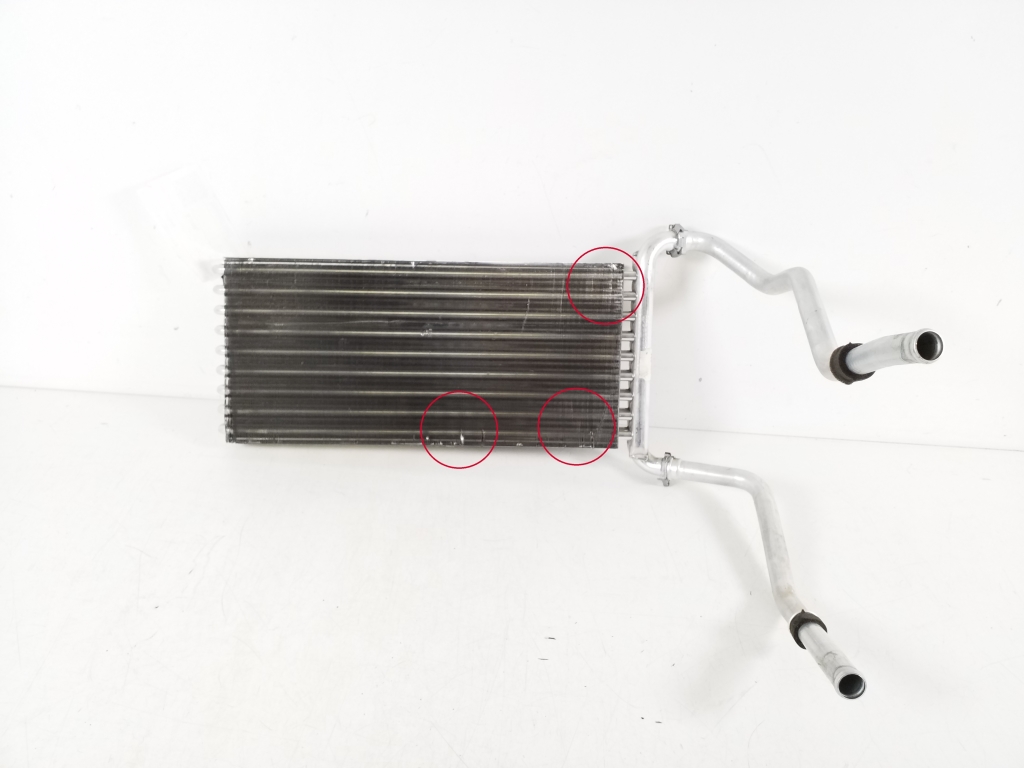 Used Mercedes Benz Vito Interior shoulder radiator A0038357501
