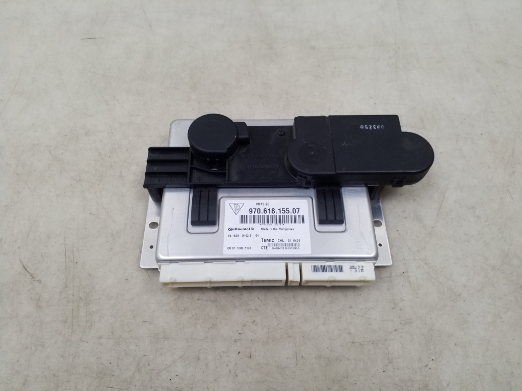 Used Porsche Panamera Air suspension control unit 97061815507