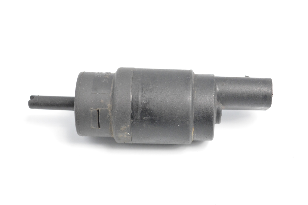 Used Volkswagen Golf Front window washer motor 1T0955651A