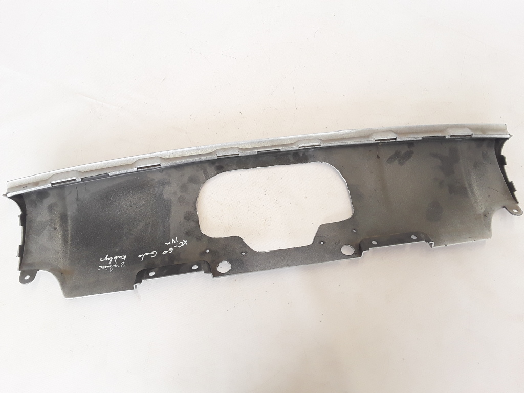 Used VOLVO XC60 Other detail of the rear bumper 31323779