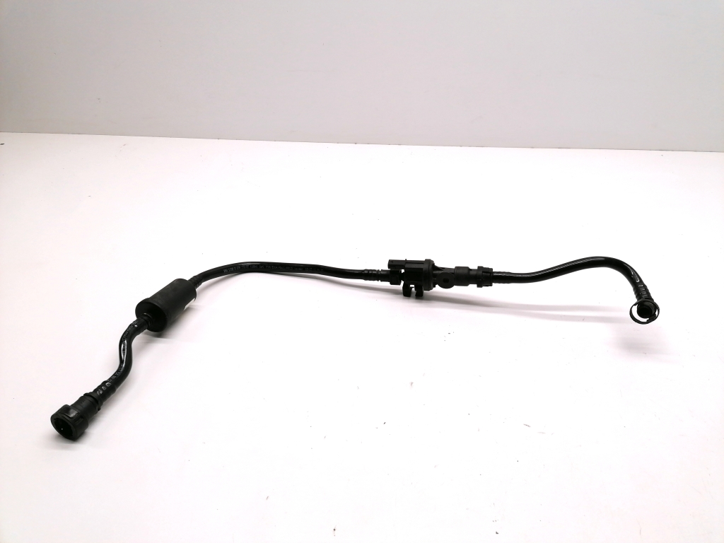 Used BMW 2 SERIES Breather 7621174