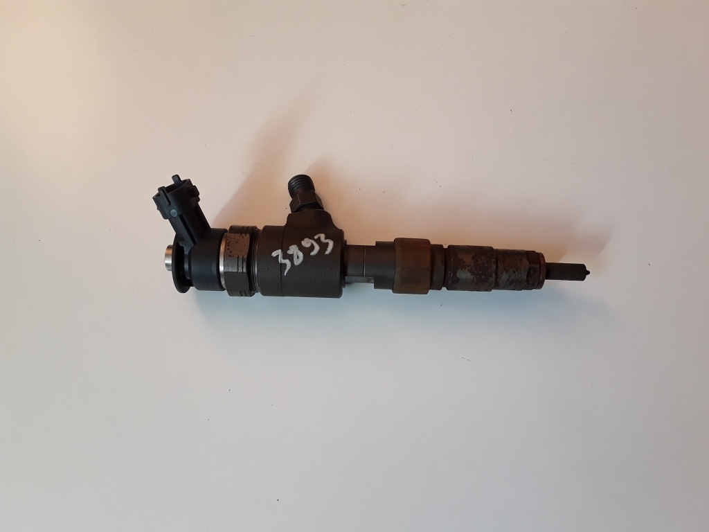 Used Ford Focus Fuel injector 0445110489