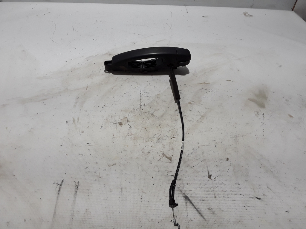 Used RENAULT Trafic Front door external opening handle and its details