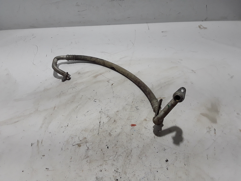 Used RENAULT Trafic Hose for air conditioning 924543135R