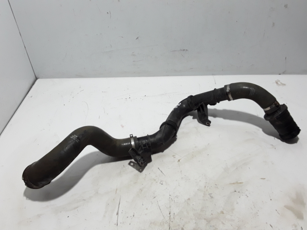 Used RENAULT Trafic Intercooler hose 144601915R