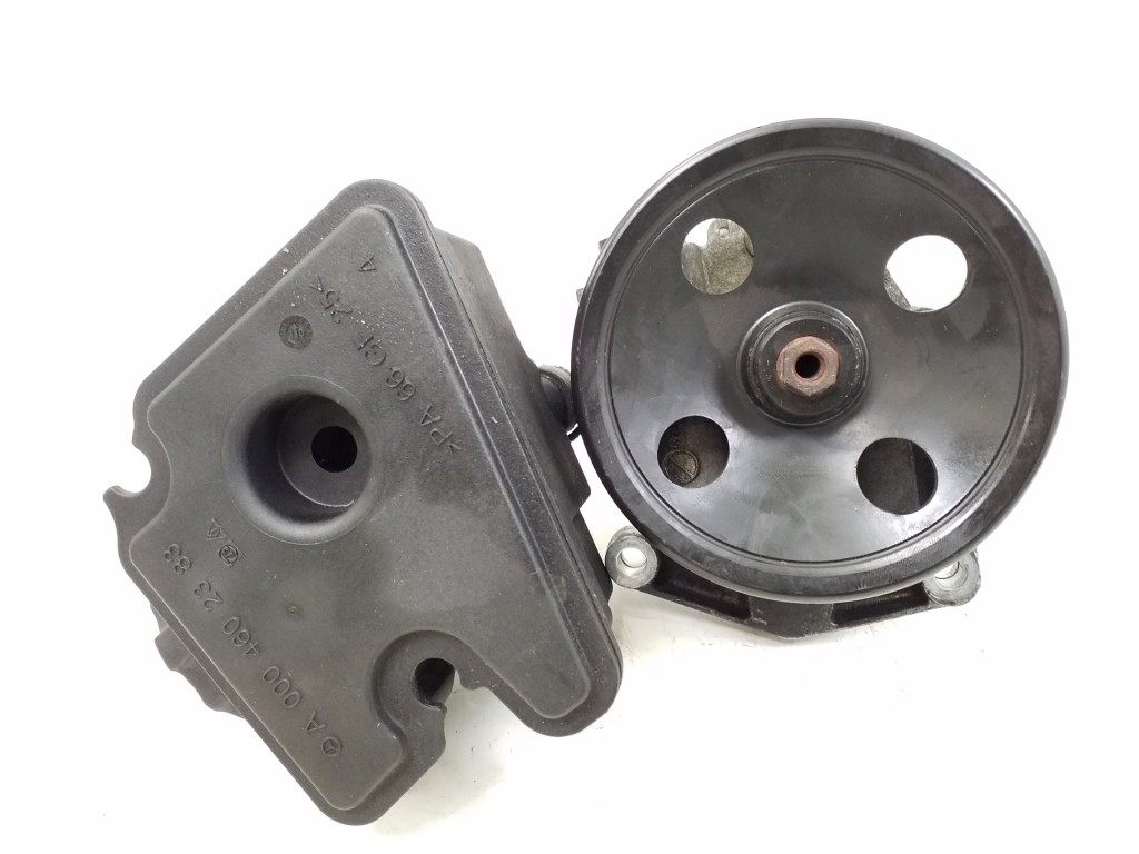 Used Mercedes Benz SL-Class Power steering pump A0054664001