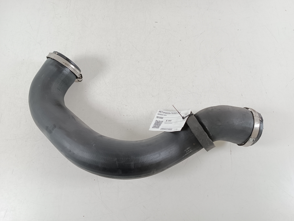 Naudotas Volkswagen Transporter Interkulerio žarna 7E0145980