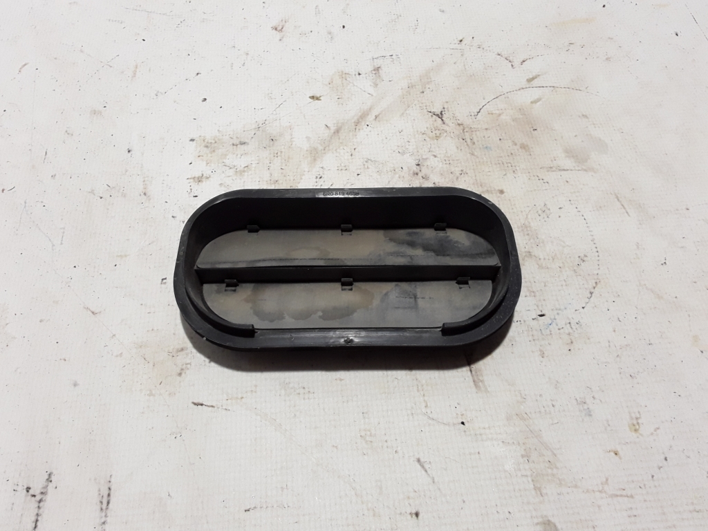 Used AUDI A6 Rear wing ventilation grille 6R0819465B