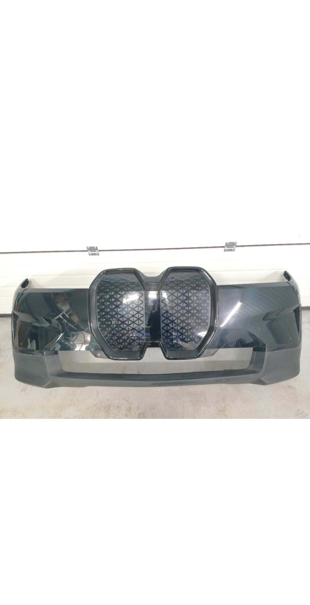 Used BMW iX Front bumper 7933597