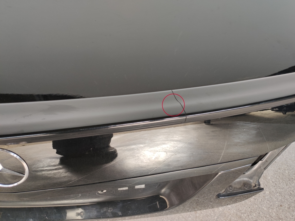 Used Mercedes Benz E-Class Tailgate A2127500275