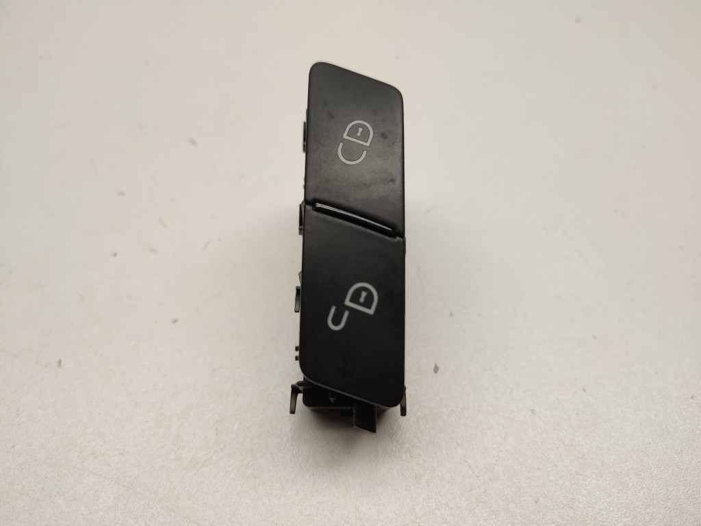 Used Mercedes Benz E-Class Door lock unlock switch A2048706310