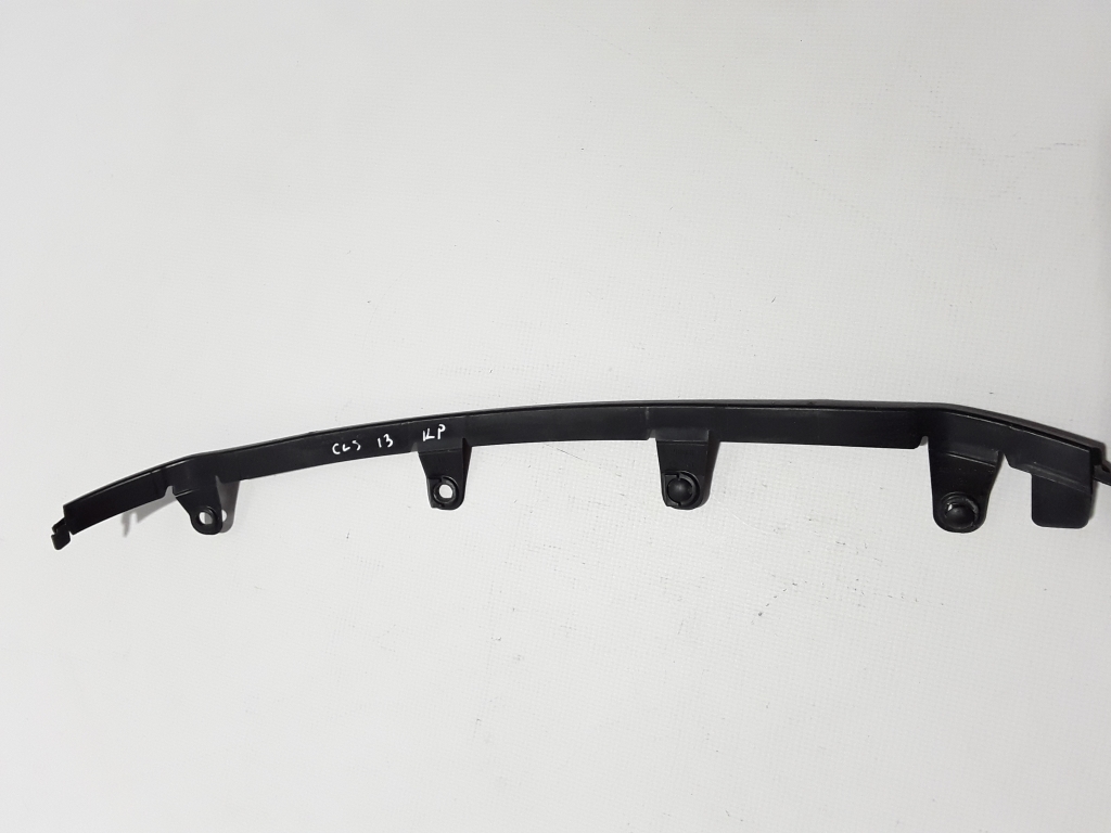 Used Mercedes Benz CLS-Class Other detail of the front door A2187201378