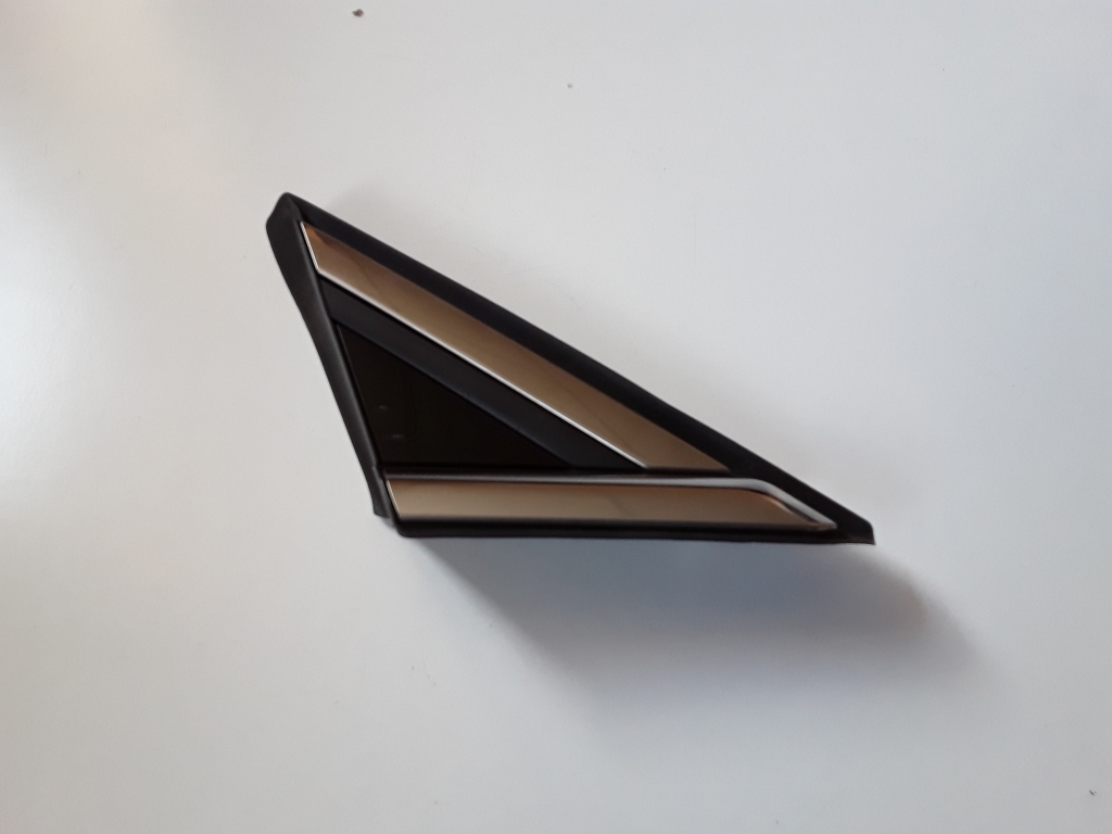 Used Ford Mondeo Trim to the mirror triangle DS73F16004