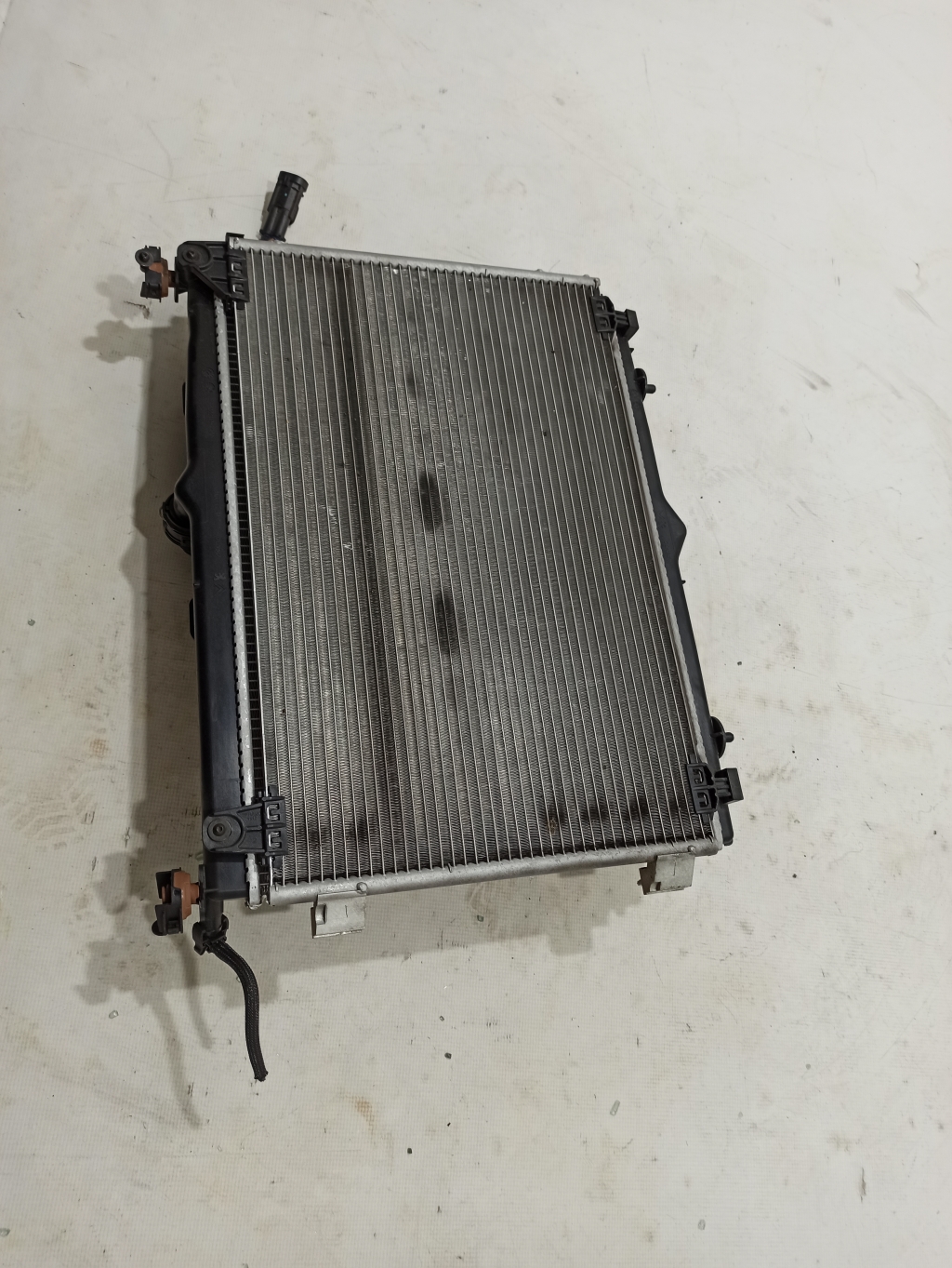 Used Peugeot 208 Radiator set and its details