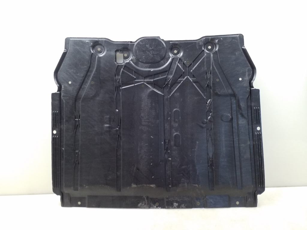 Used Mercedes Benz GLA-Class Front underbody protection A2475200900