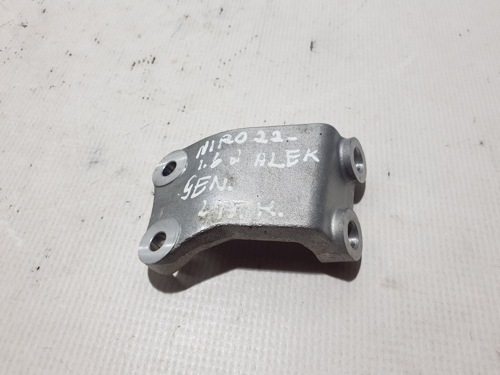 Used Kia Niro Generator holder 25610-08HA0