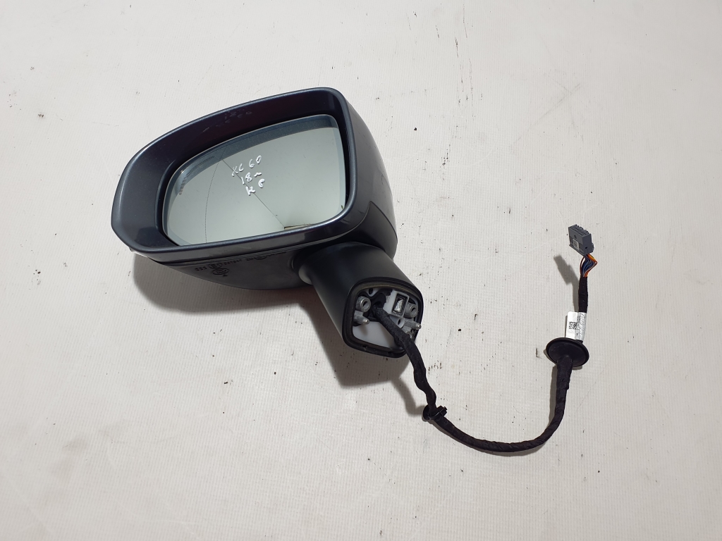 Naudotas VOLVO XC60 Šoninis veidrodėlis ir jo detalės 31424820