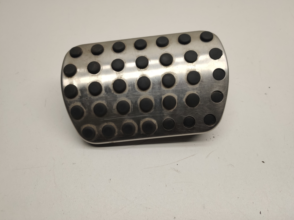Used Mercedes Benz ML-Class Brake pedal other part A1702900182