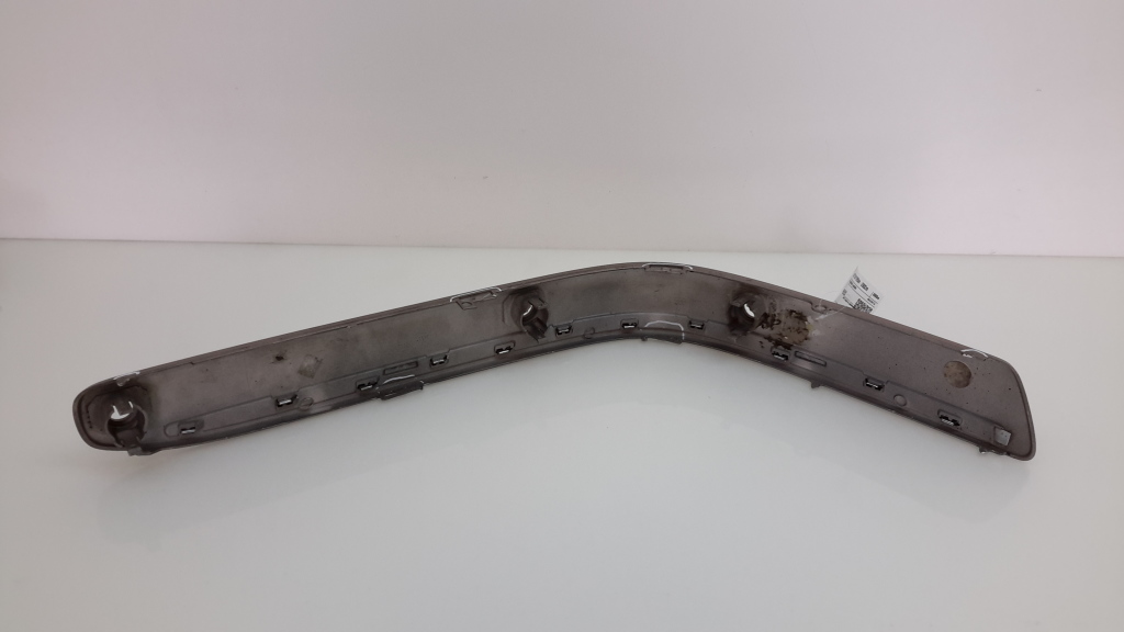 Used Mercedes Benz E-Class Front bumper trim strip A2108851521