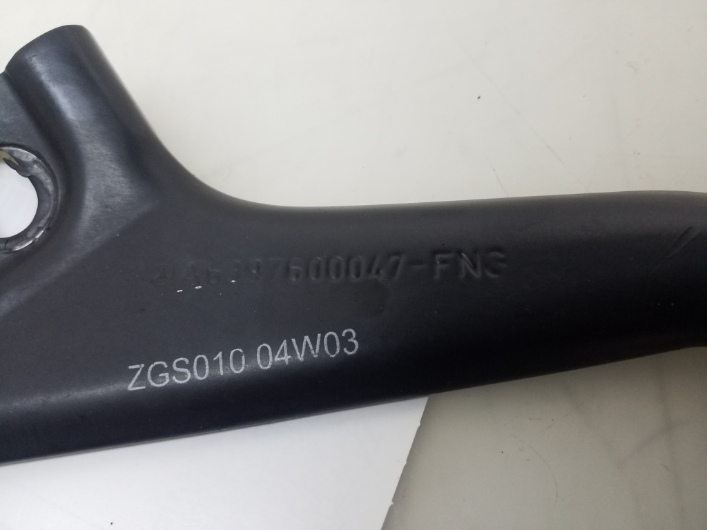 Used Mercedes Benz Vito Sliding door bracket A6397600047