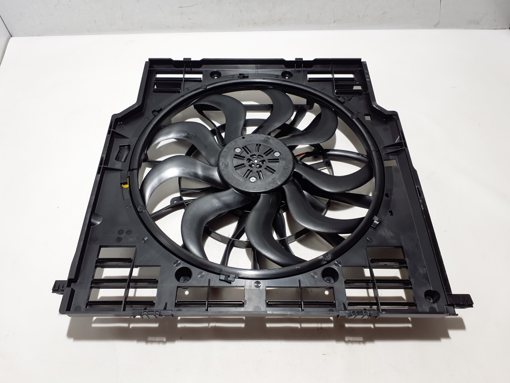 Used BMW X3 Cooling fan and its parts 8589042