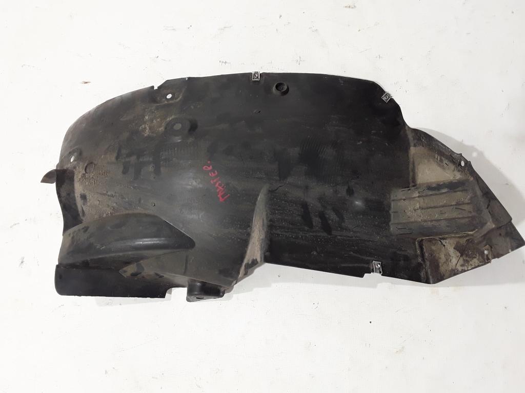 Used RENAULT Master Front wing front 638411709R
