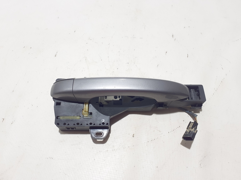 Used RENAULT Talisman Front door external opening handle and its details