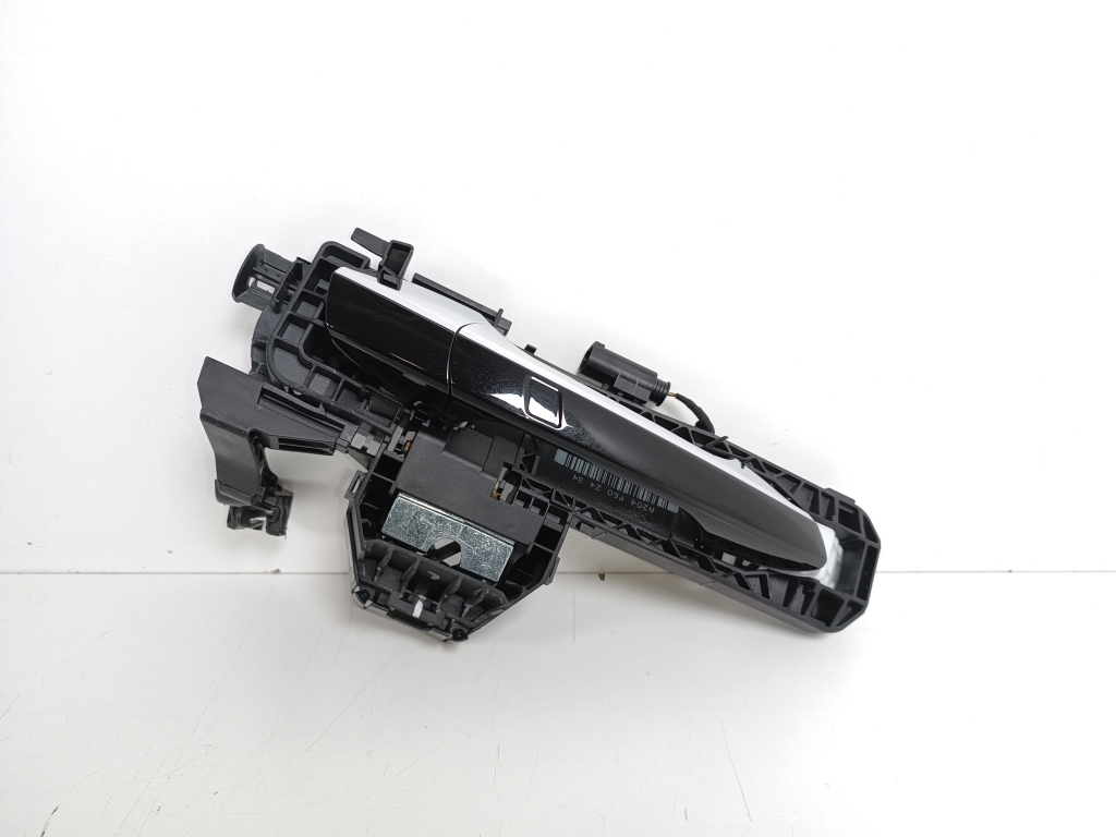 Used Mercedes Benz GLS Front door external opening handle and its details