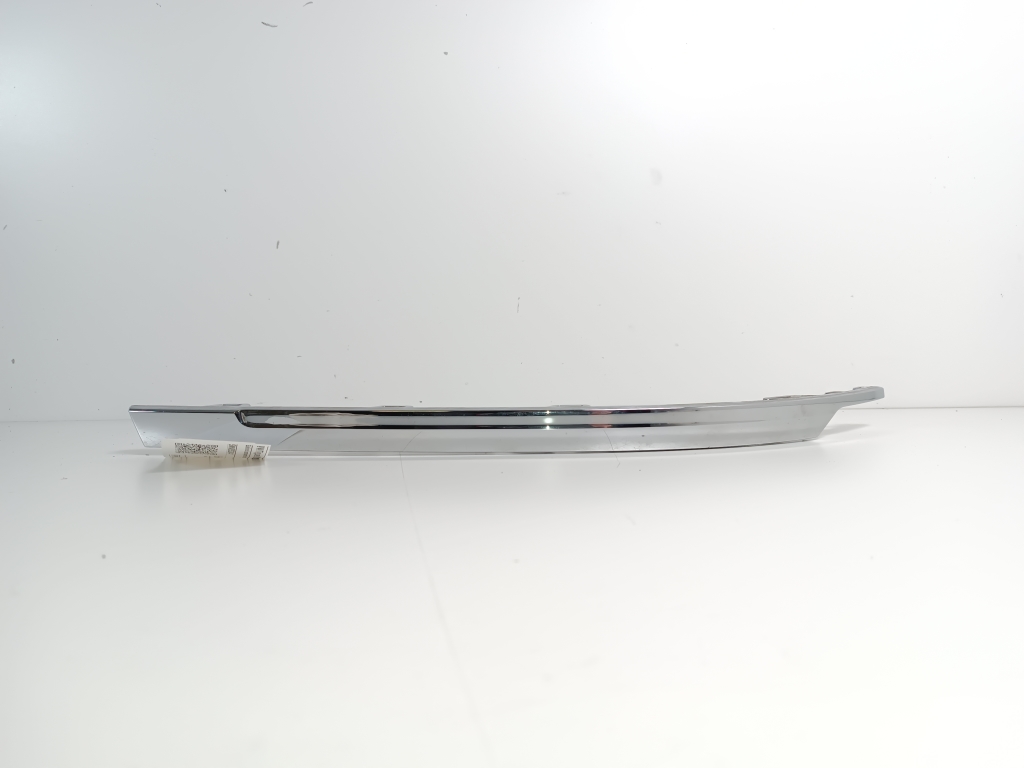 Used Volkswagen Tiguan Rear bumper chrome 5NN853841