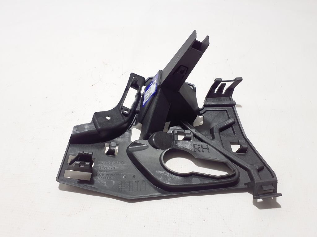 Used VOLVO XC60 Headlamp Spray Nozzle Holder 31425174