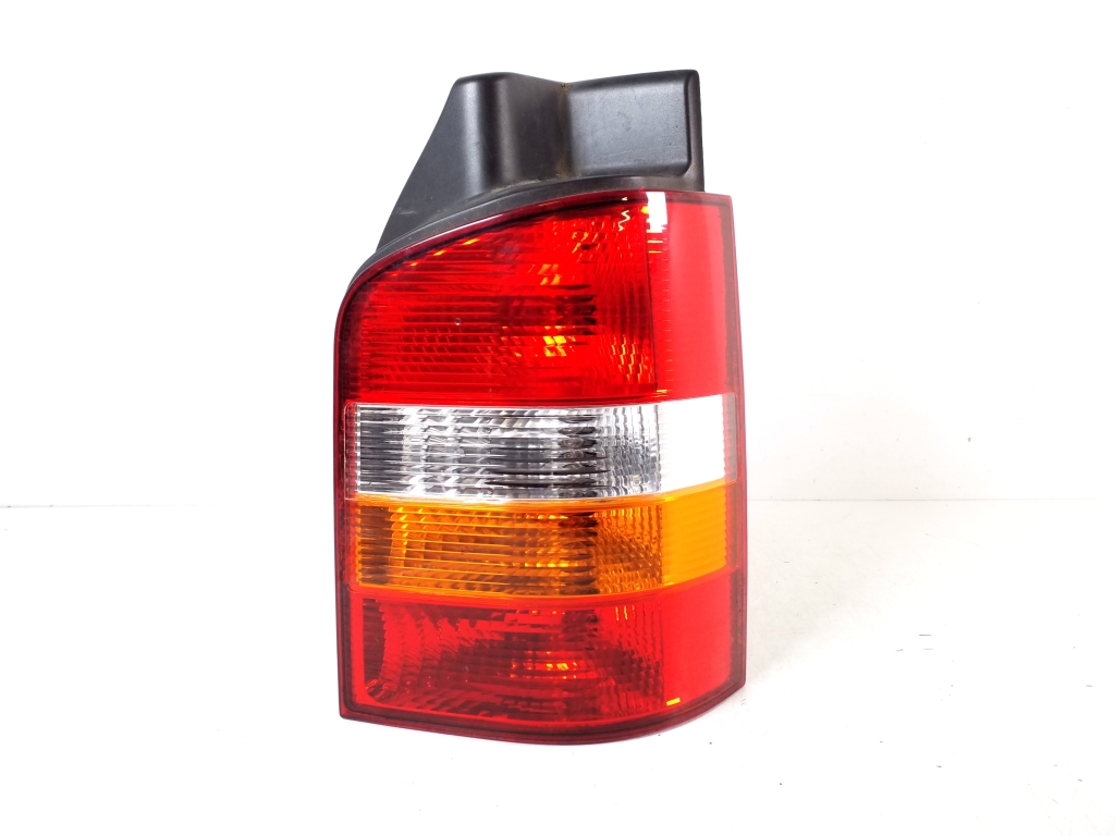 Used Volkswagen Transporter Rear corner lamp 7H0945096J