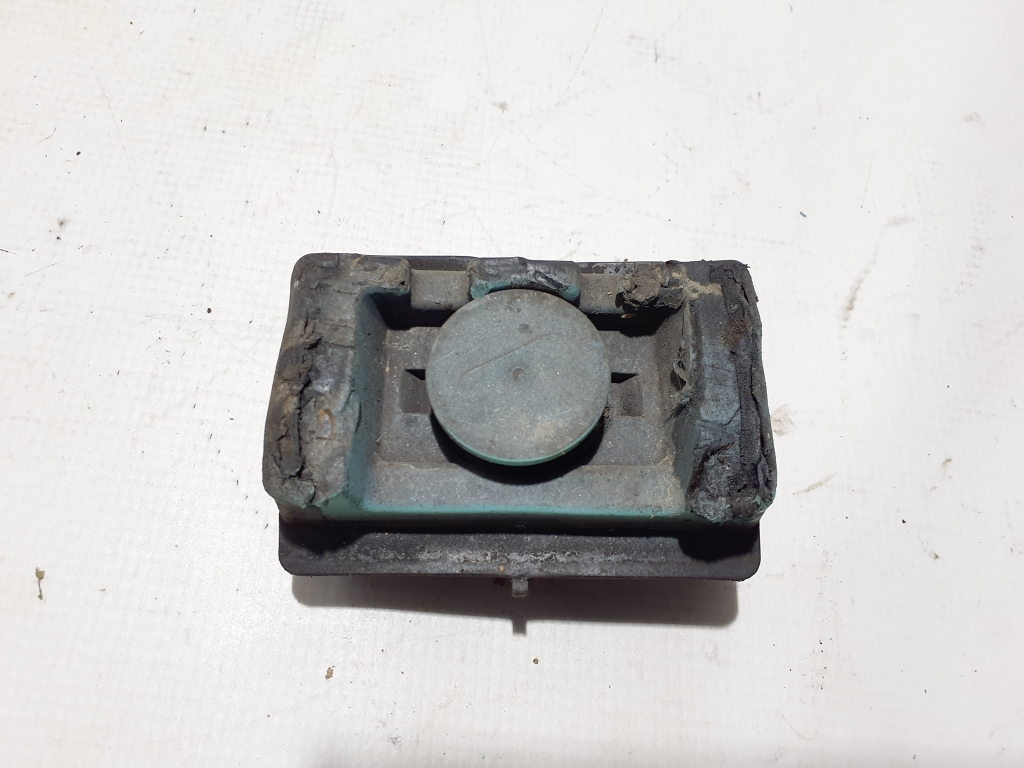 Used Porsche Panamera Another detail of the threshold 97050458500